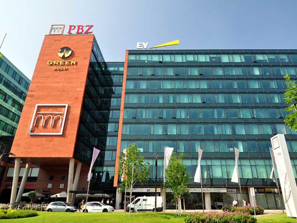 Global Finance names “PBZ Best Bank in Croatia”, Intesa Sanpaolo “Best ...