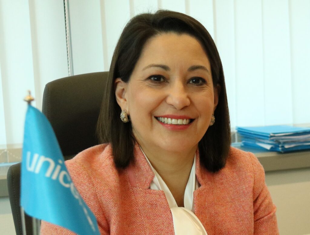 Regina M. Castillo : UNICEF - always at the service of children ...